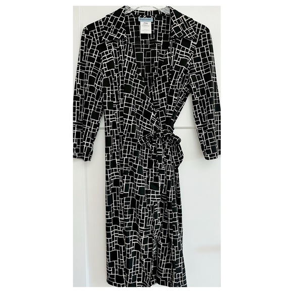 Mimi Maternity | Dresses | Mimi Essentials Maternity Black White ...